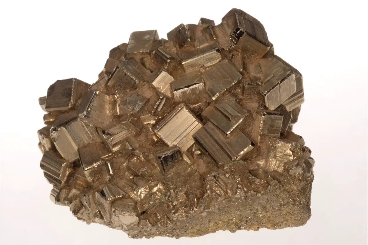 A Guide To The Most Spectacular Silver Gemstones – Hello-Fearless