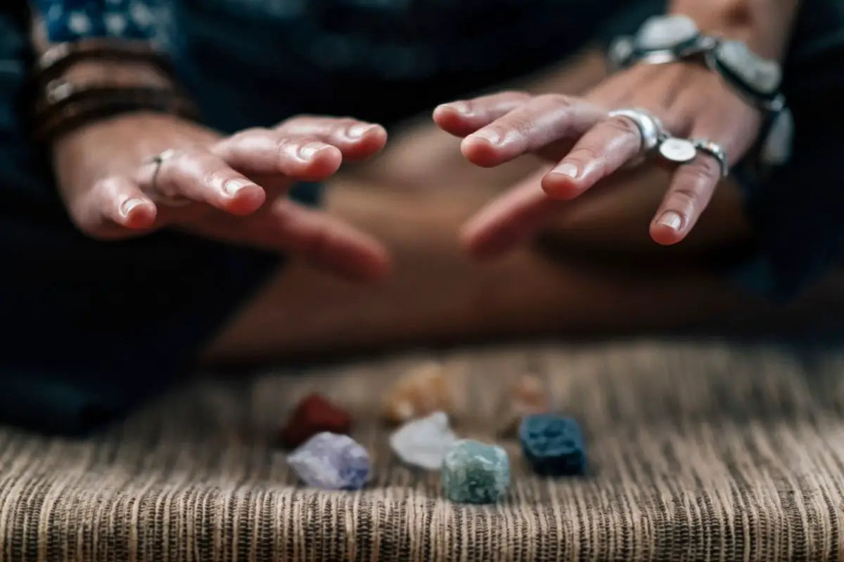 12 Invigorating Crystals For Energy Boosting – Hello-Fearless