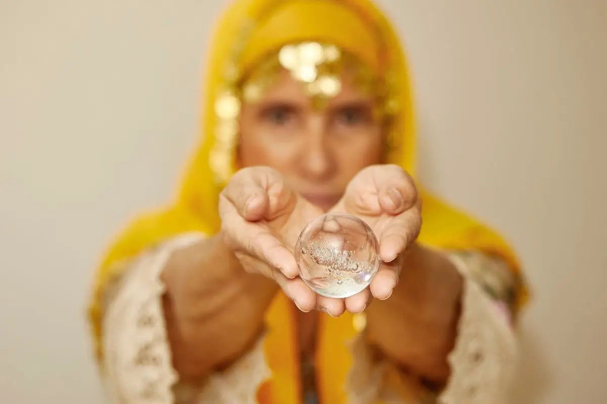 The Must-Have Powerful Crystals For Psychic Ability – Hello Fearless